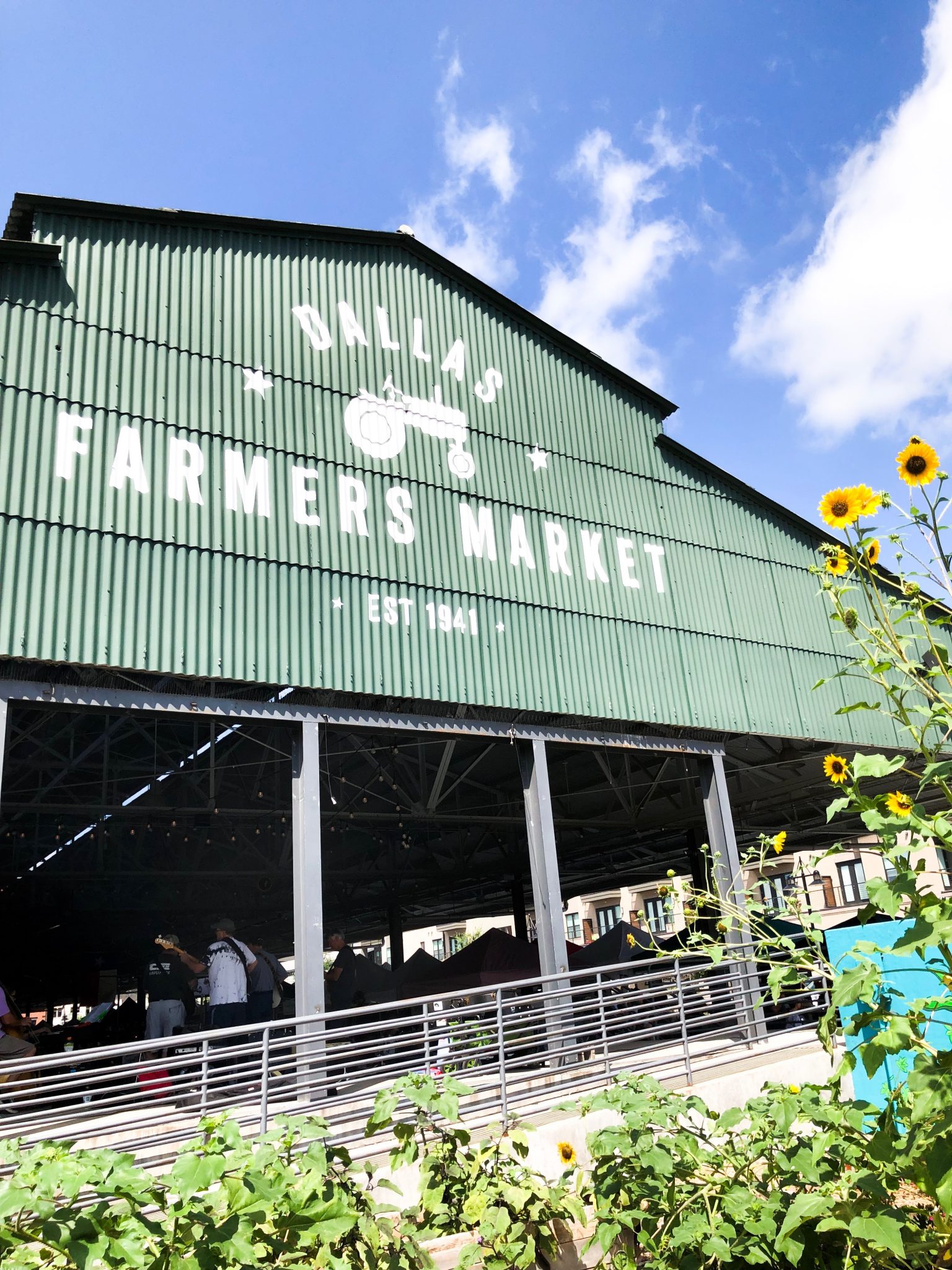 Photo Diary: Dallas Farmers Market - round trip