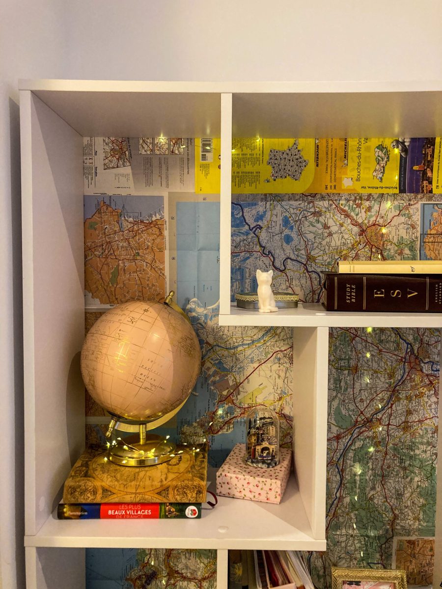 3 Easy Ideas to Decorate with Maps - round trip