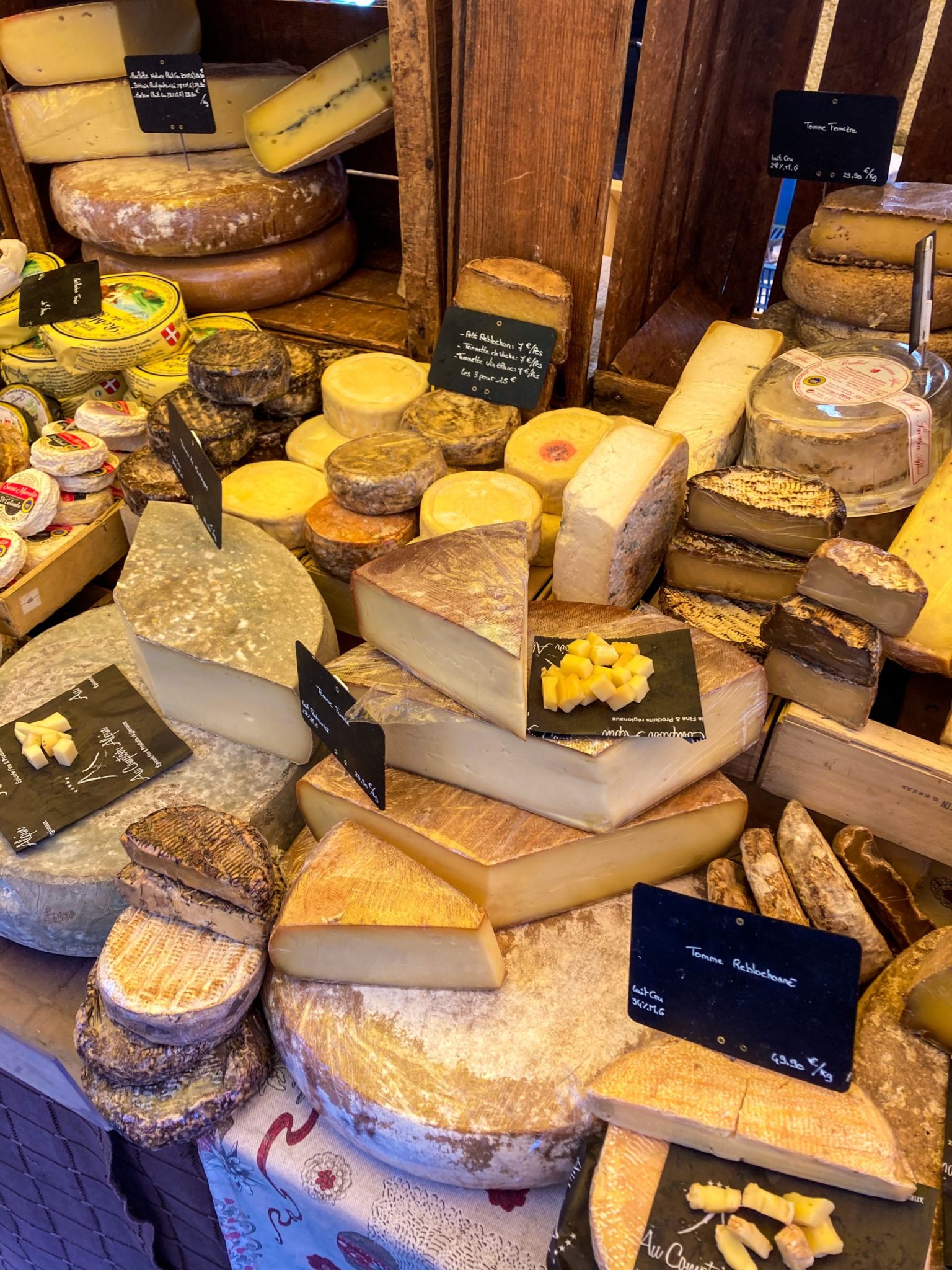 8 Things to Do in Annecy, France - round trip